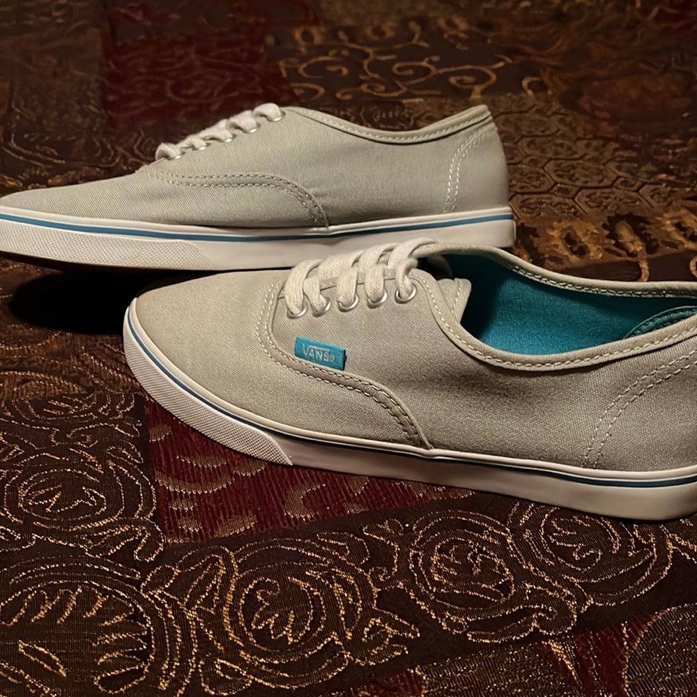 Vans Classic Low Pro Lace Up - Gem